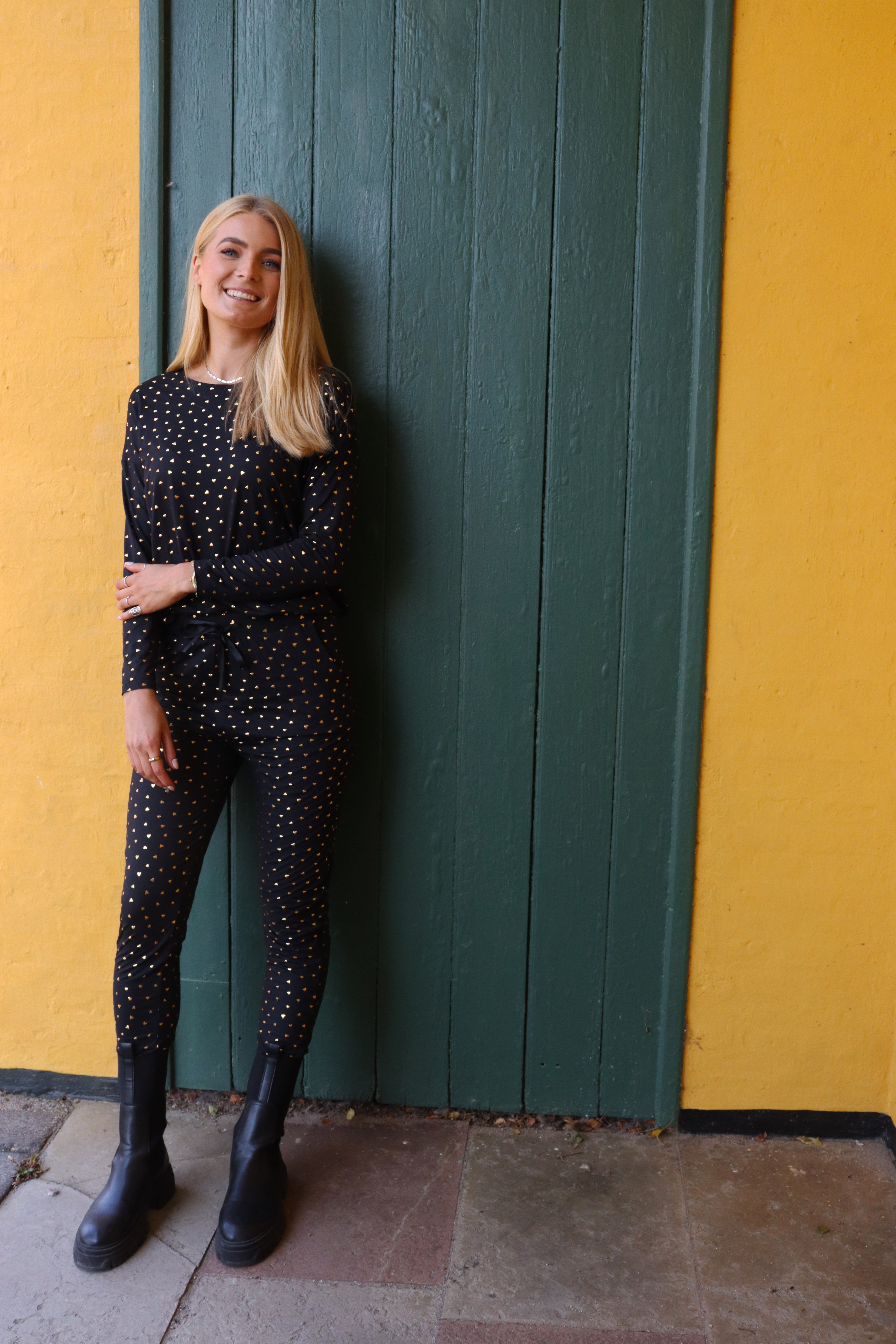 ALMA-PANT - BLACK GOLD HEART – Liberté Essentiel