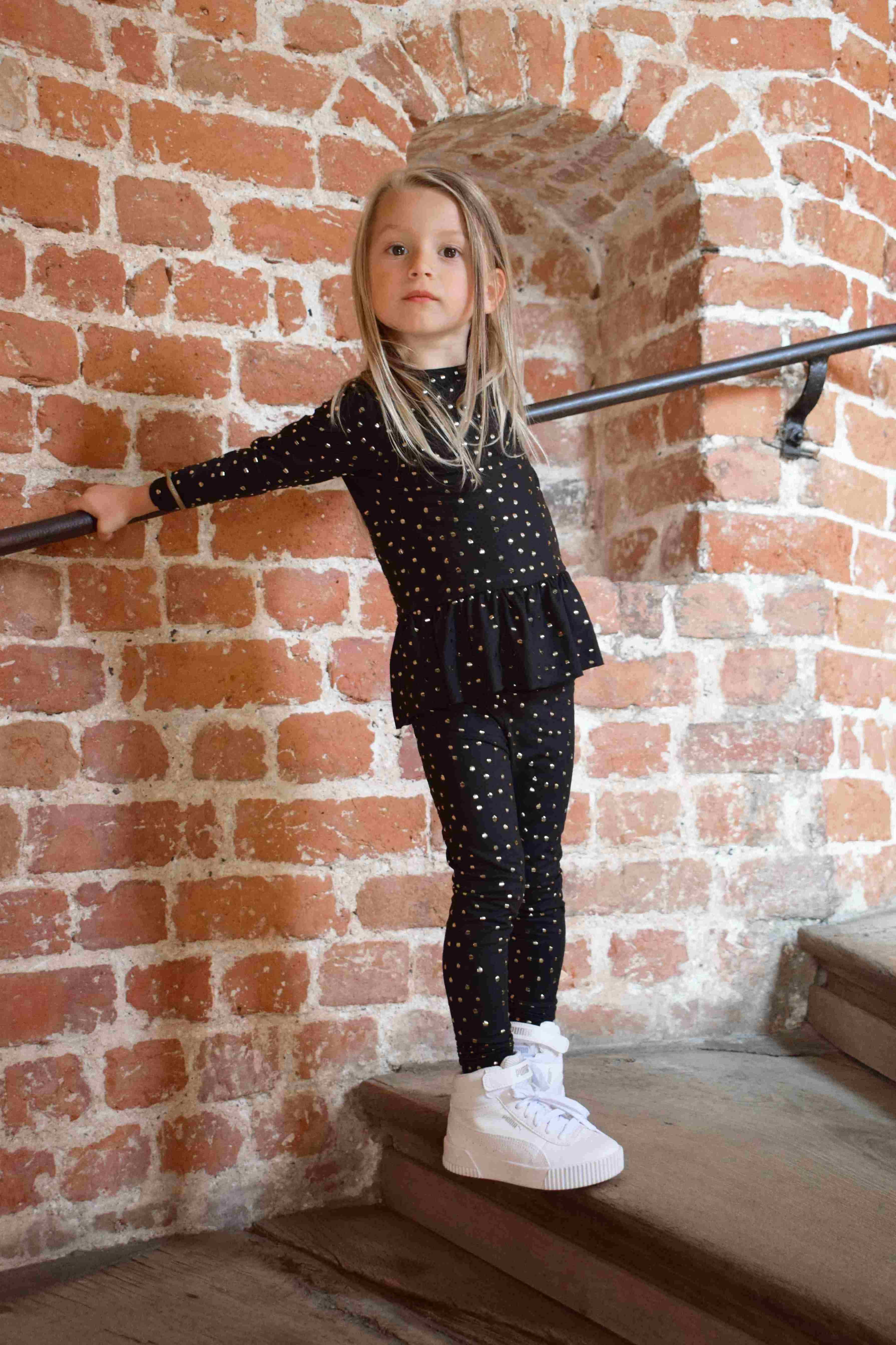 ALMA-LS-FRILL-TSHIRT (KIDS) - BLACK GOLD DOT – Liberté Essentiel